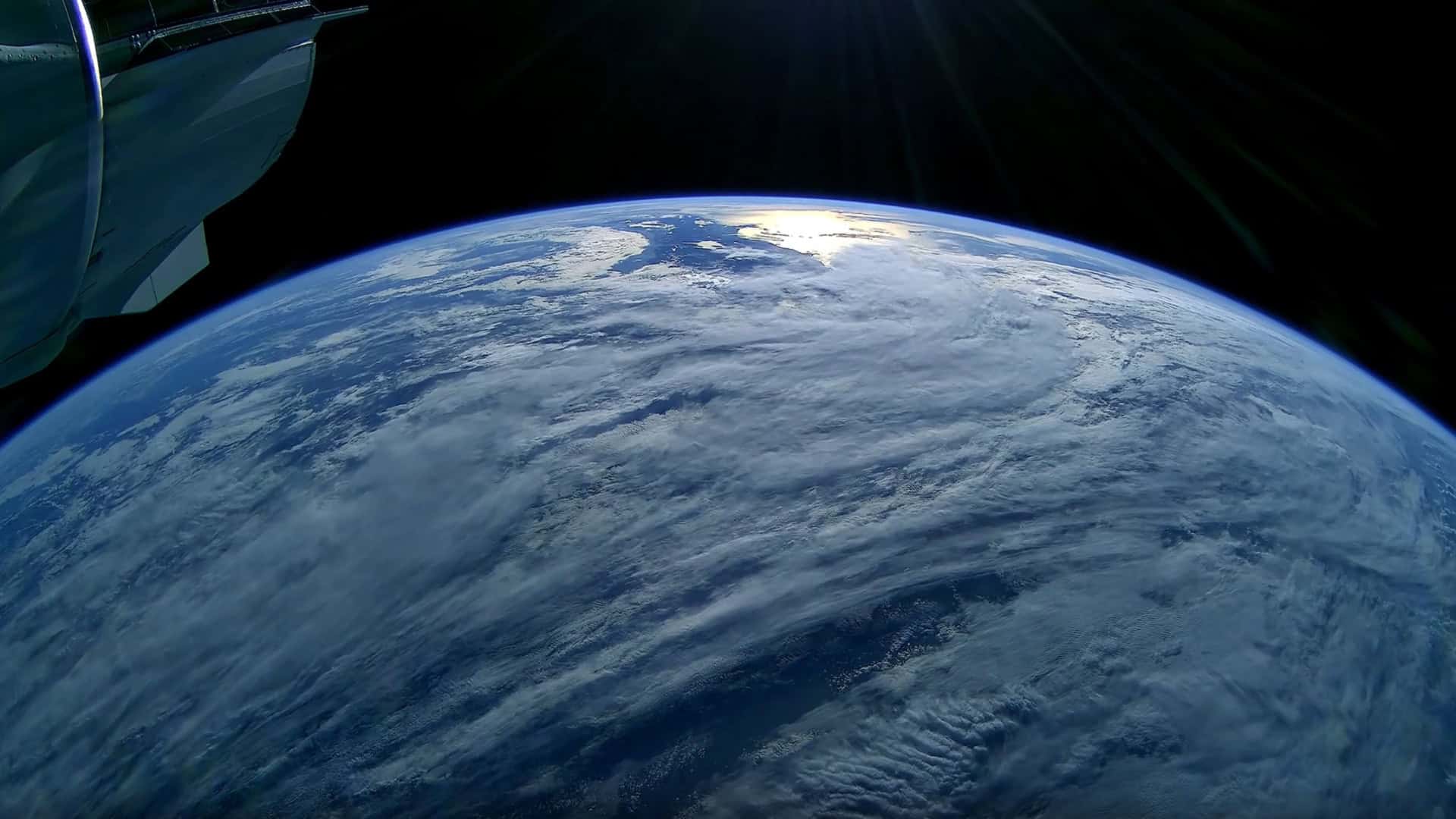 Se a Terra freasse no espaço, o planeta entraria em colapso em minutos ...